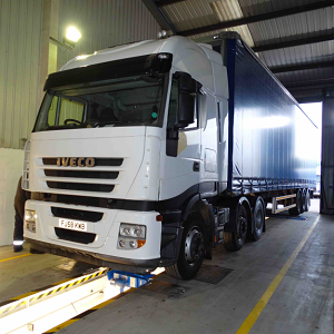 DVSA must do more to find and keep HGV testers for MOTs - FleetPoint