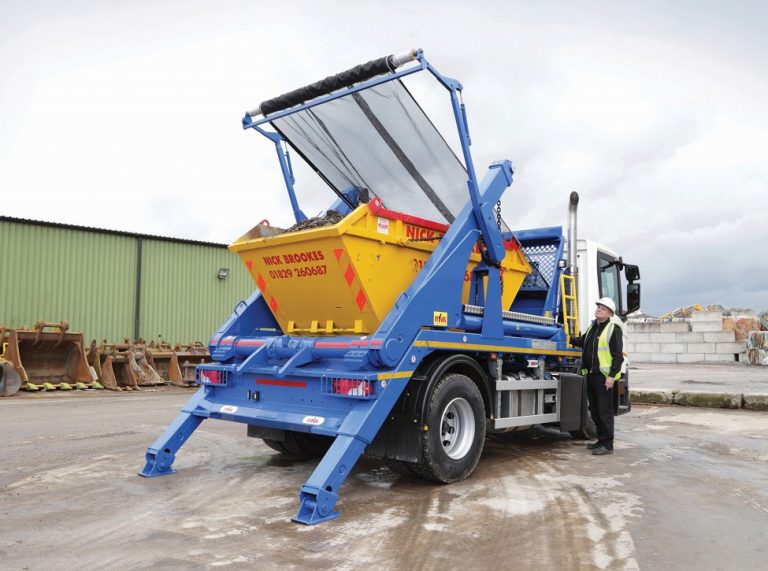 New Scania/Hyva skiploader launched - FleetPoint