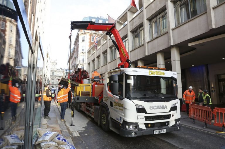 The UK's first Scania L-series enters service - FleetPoint