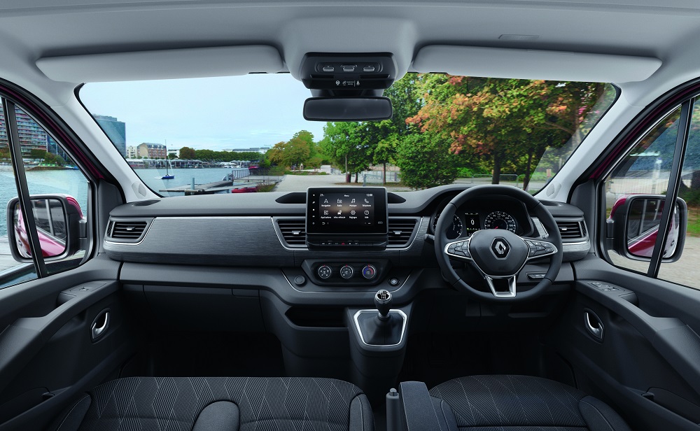 Renault PRO+ confirms full specifications for Trafic Passenger - FleetPoint