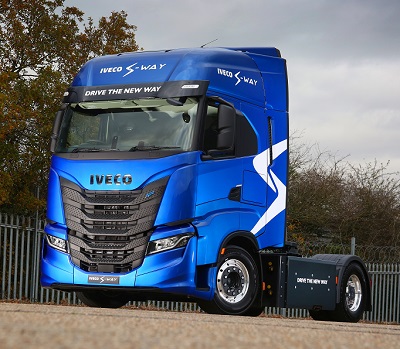 IVECO adds extended range CNG tanks to IVECO S-WAY - FleetPoint