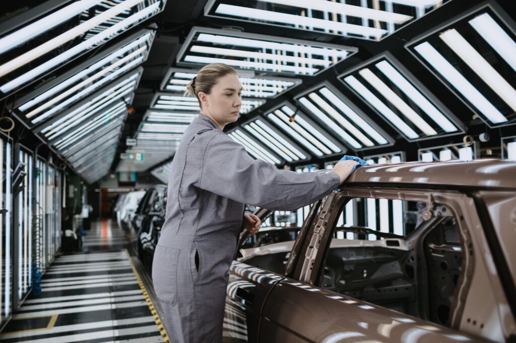 JLR invests £500M in Halewood EV production facility - FleetPoint